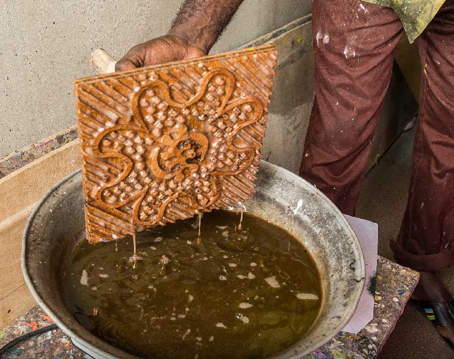 The Elaborate Ancient Craftsmanship Of Handmade Batik Textiles ...